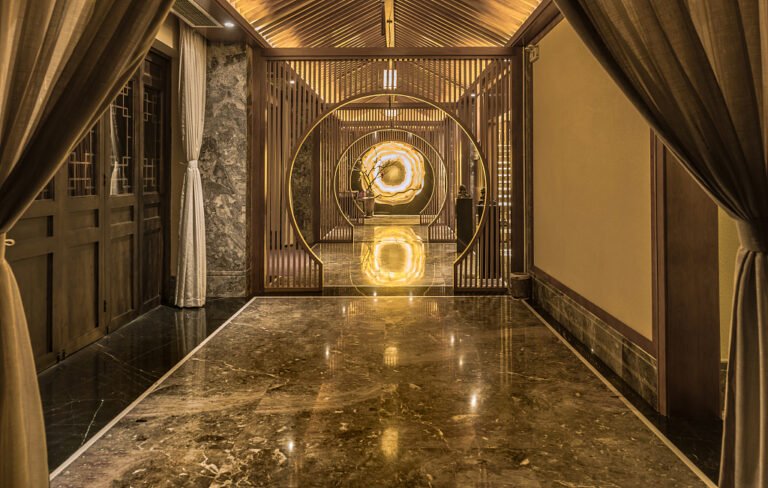 Contemporary Stainless Steel Screen Partition